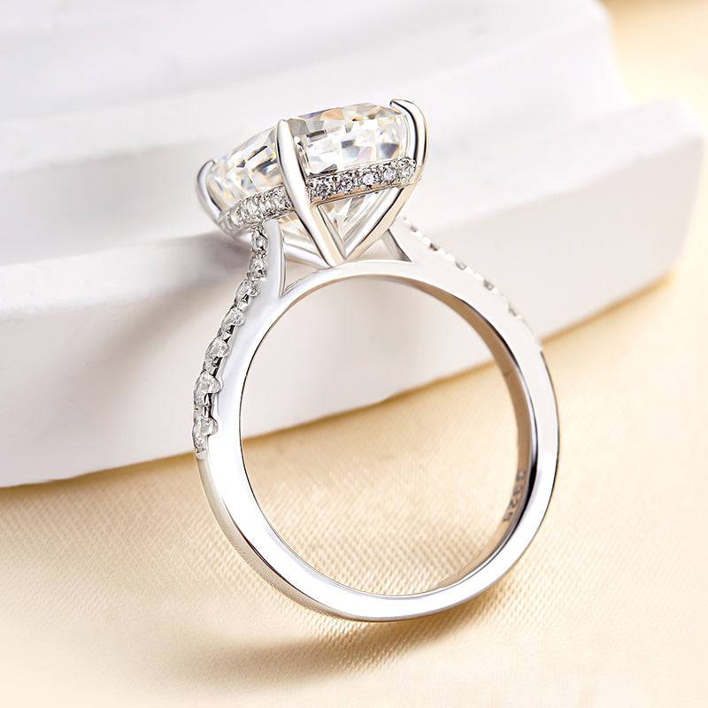 Louily Exclusive Crushed Ice Cushion Cut Engagement Ring For Women In ...